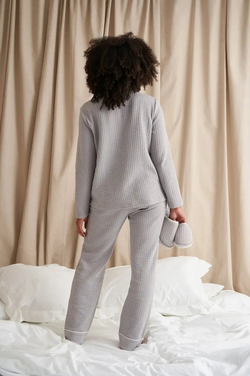 Luxury Suite Waffle PJ Set in Grey – Myza