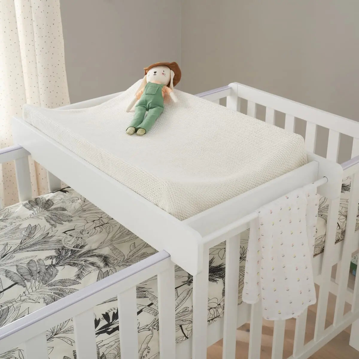 Universal Cot Top Changer – Myza